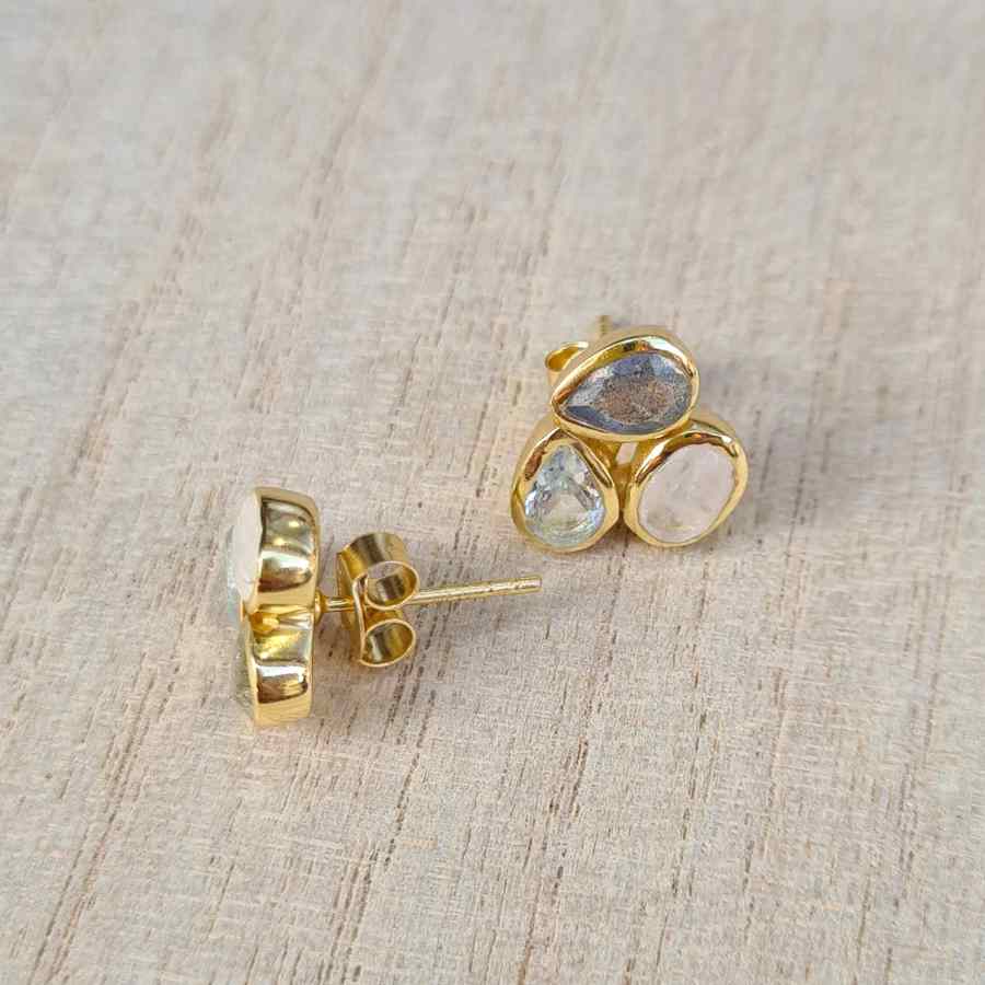 Oorstekers goud met drie stenen | Stuivenga Lederwaren Delft